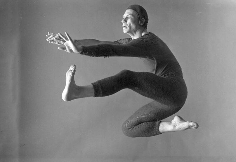Merce Cunningham, figure emblématique de la chorégraphie contemporaine ...
